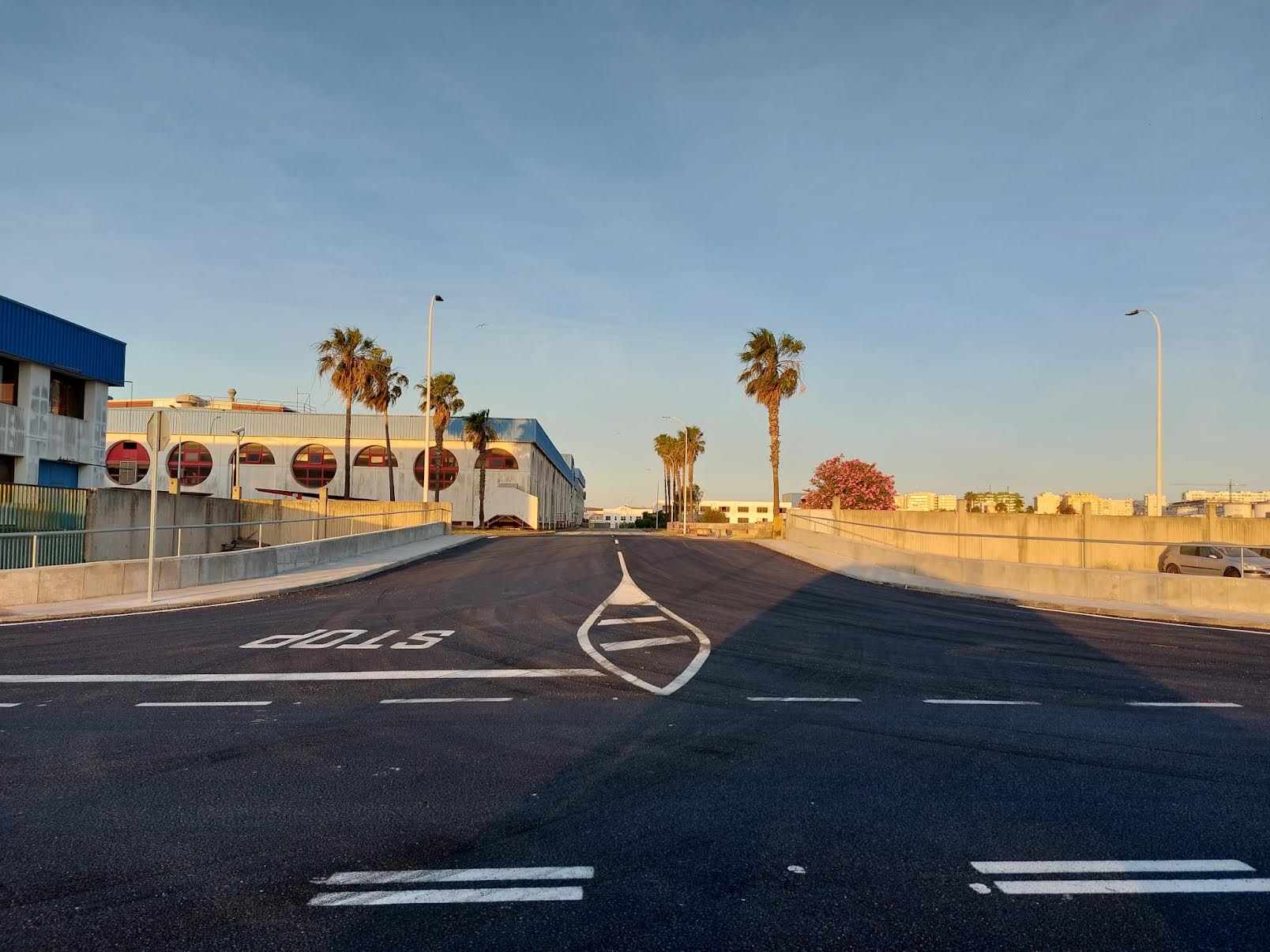 Altadis tiene un nuevo acceso desde Elcano