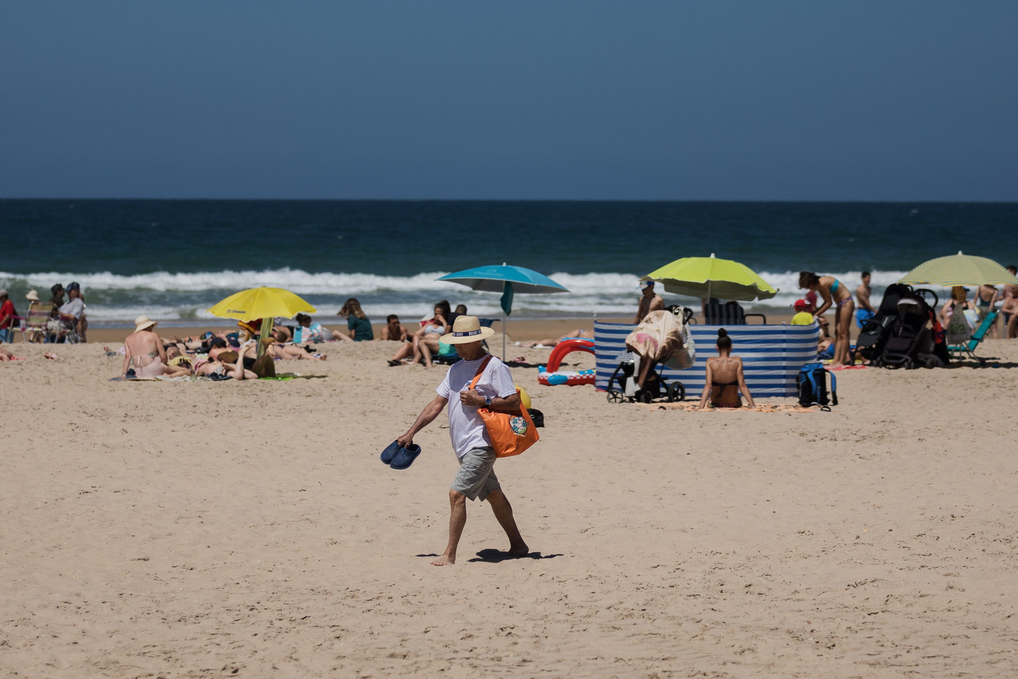 Más de un 1,1 millones de andaluces eligieron la provincia de Cádiz ...