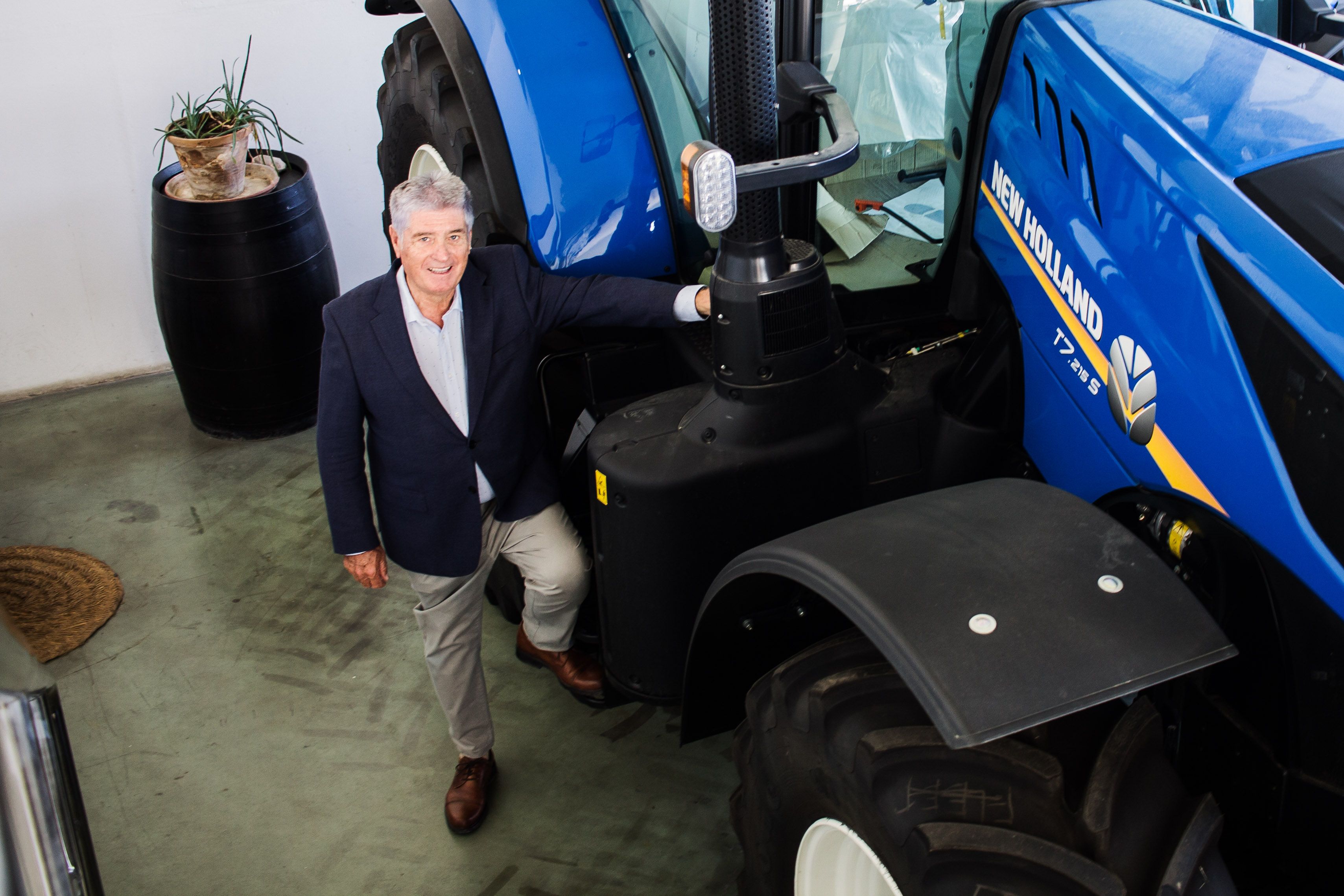 La merecida jubilación del empresario que cede los tractores de la ...