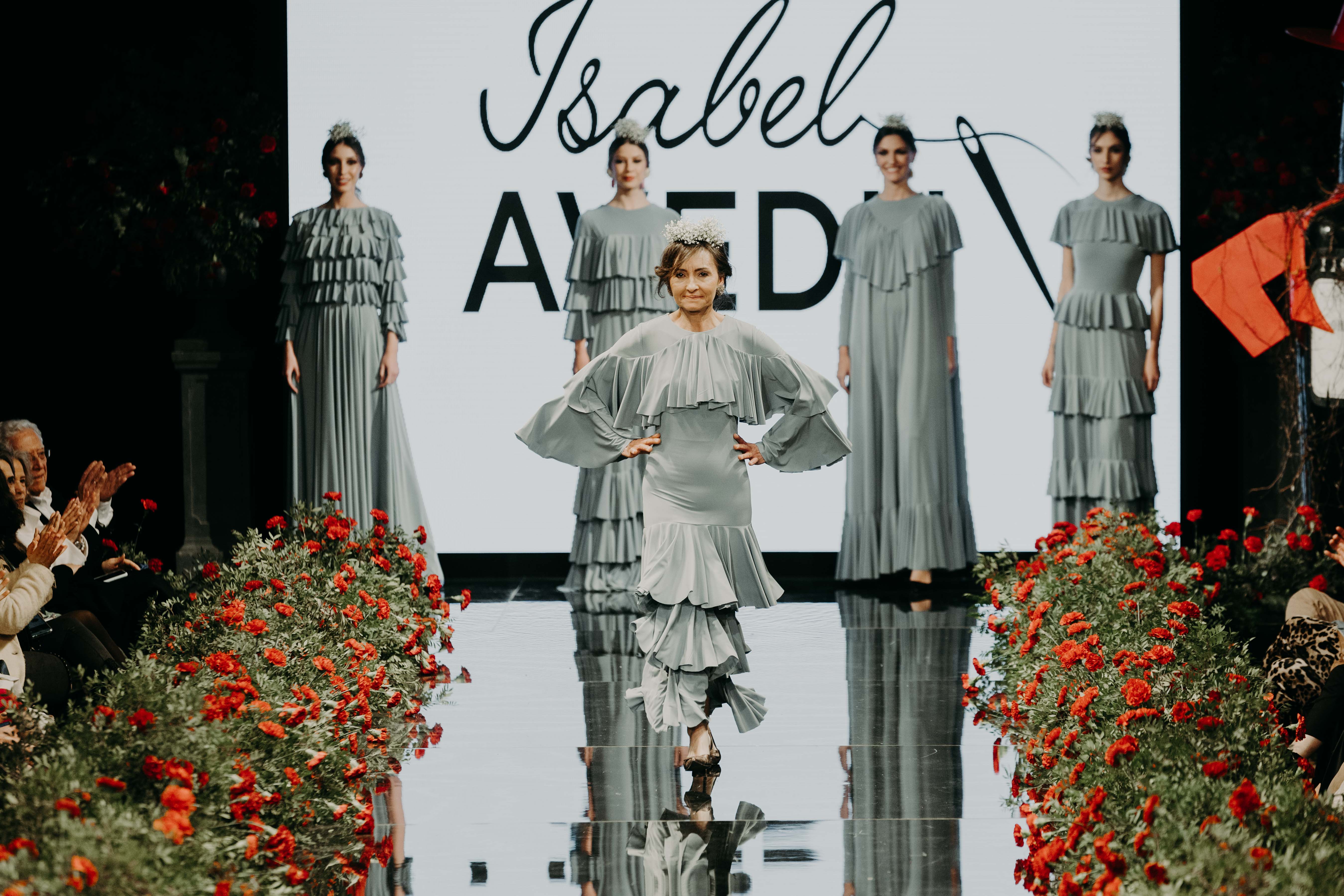Galería de fotos | Sábado de pasarela flamenca 2023: Colección de Isabel Avedú