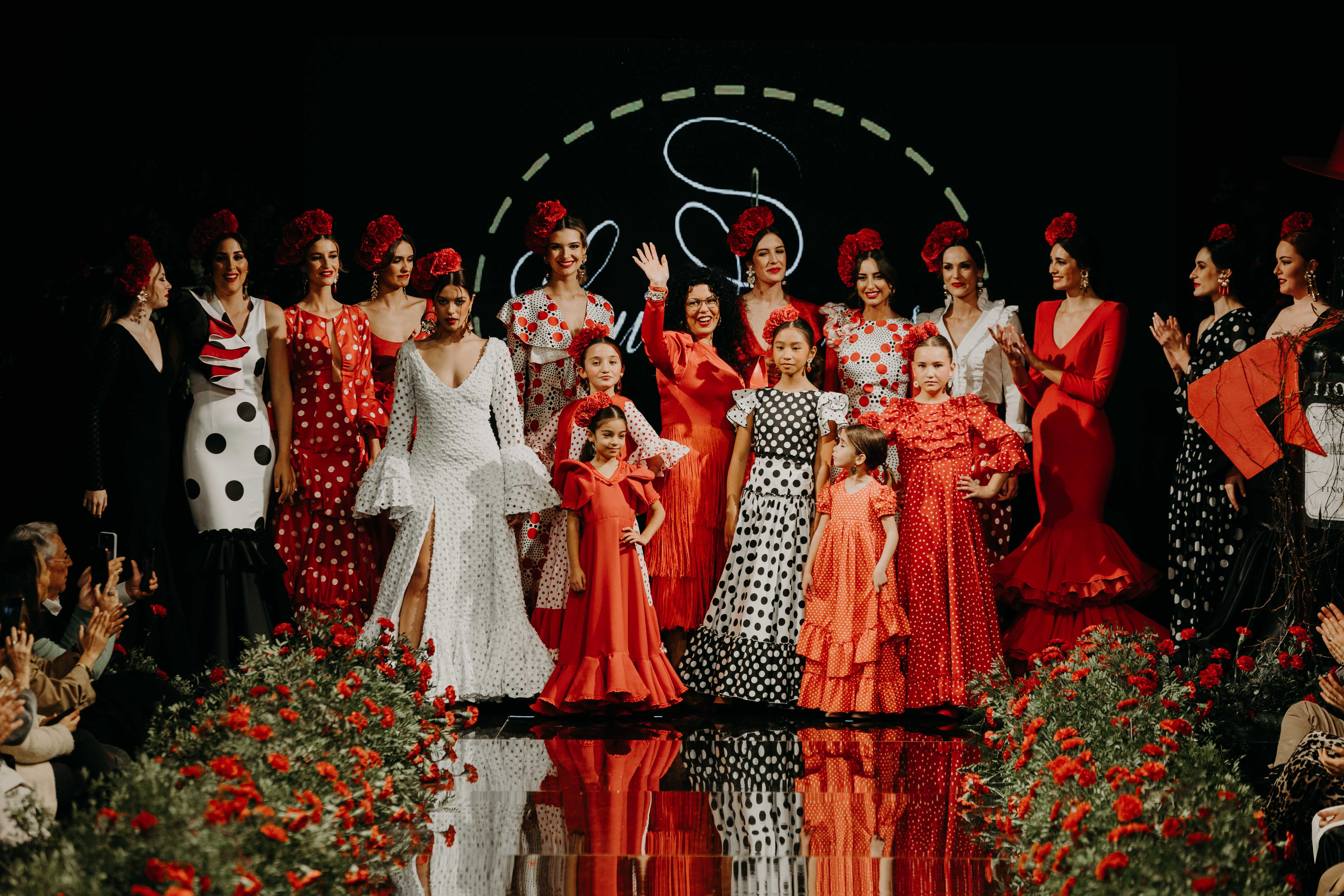 Galería de fotos | Sábado de pasarela flamenca 2023: Colección de Luisa ...