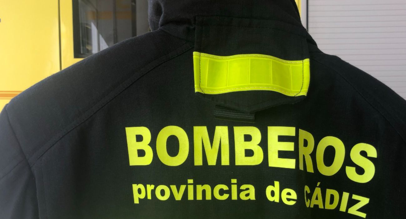 Los bomberos encuentran el cuerpo sin vida de un hombre en una casa en Conil: llevaba varios ...