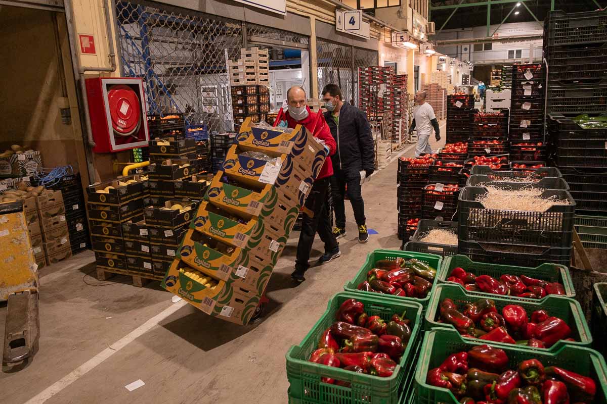 El ‘Merca’, levantarse a las dos de la mañana para que los tomates ...