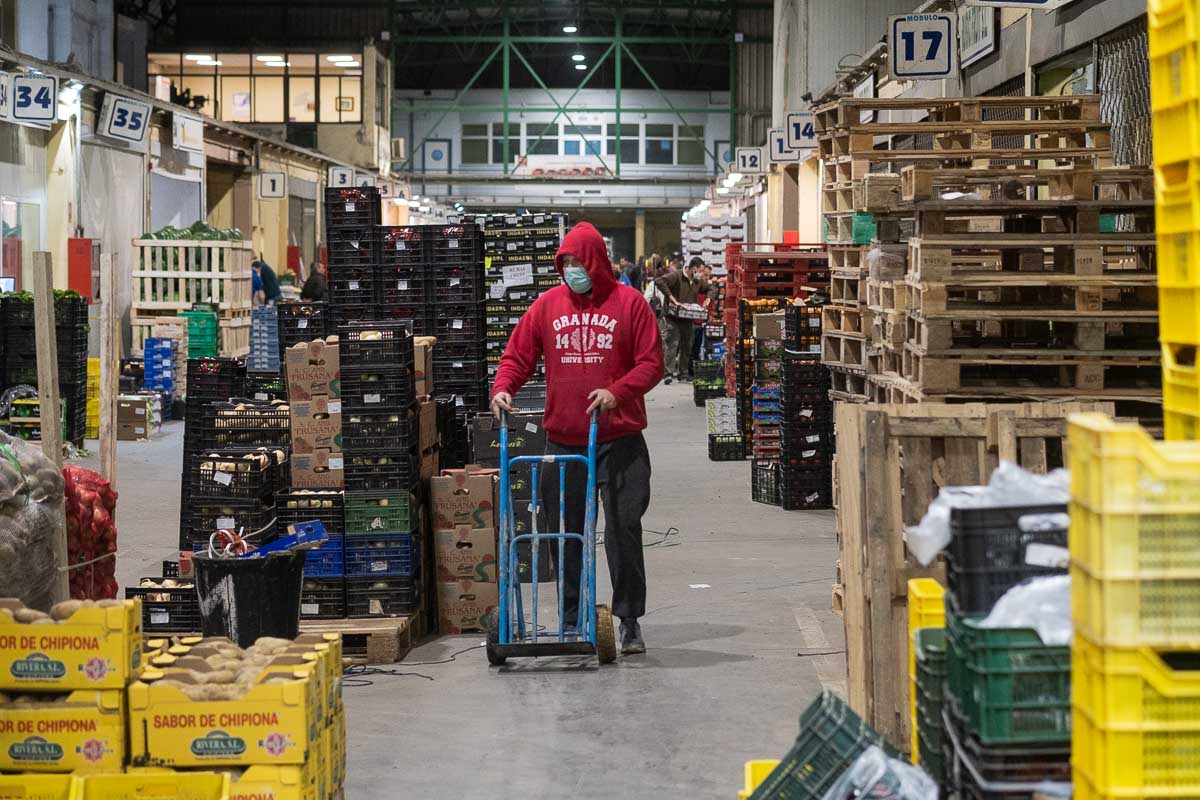 El ‘Merca’, levantarse a las dos de la mañana para que los tomates ...