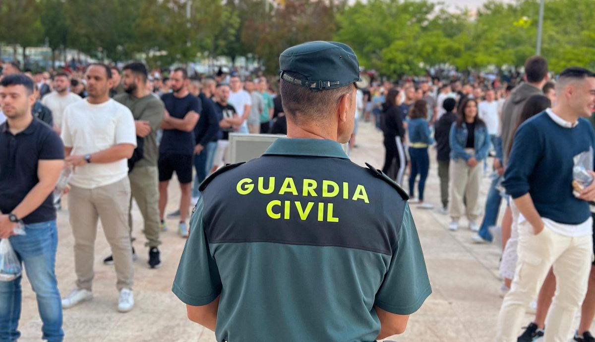 27.000 personas aspiran a ser guardias civiles: un tercio en el examen, mujeres