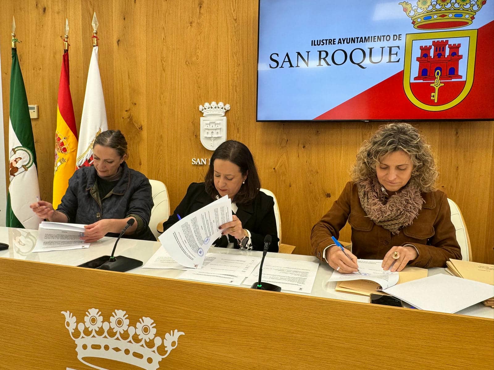 Más de 50 personas de un programa de la Diputación de Cádiz consiguen ...