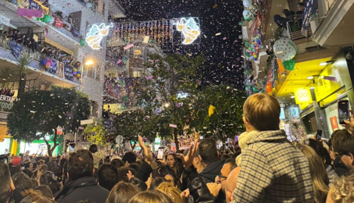 Quejas por la fiesta de Reyes en la calle Asunción en Sevilla: "Un ...